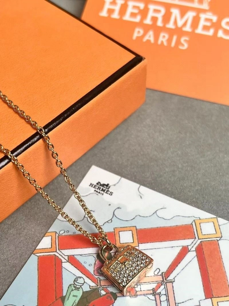 Hermes Necklaces