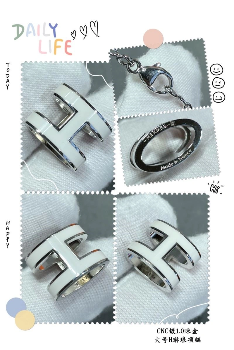 Indistinguishable Hermes Necklaces