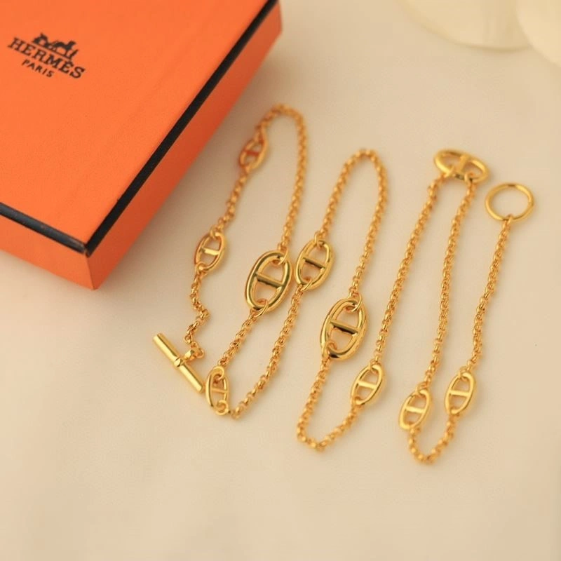 Cut-rate Hermes Necklaces