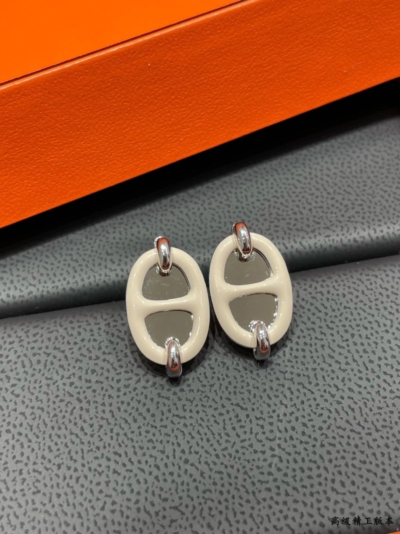 Economical Hermes Necklaces