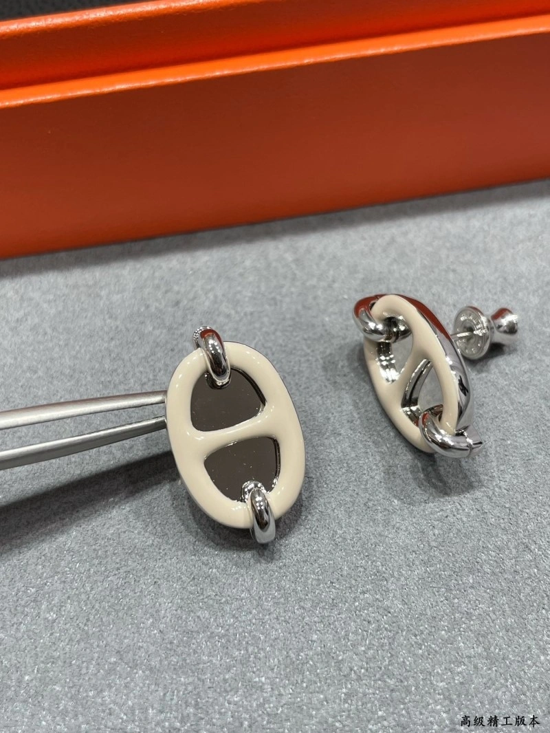 Economical Hermes Necklaces