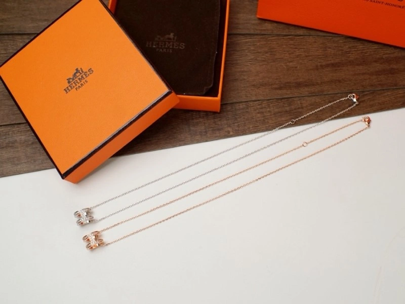 High accuracy Hermes Necklaces