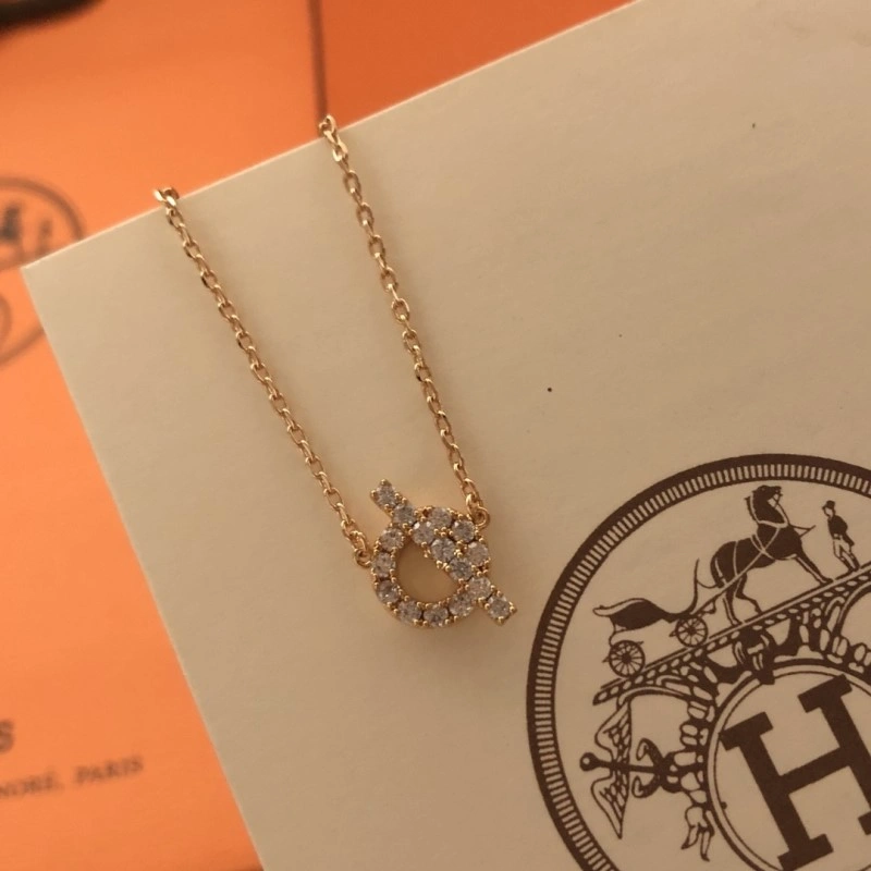 Brand-authenticated Hermes Necklaces