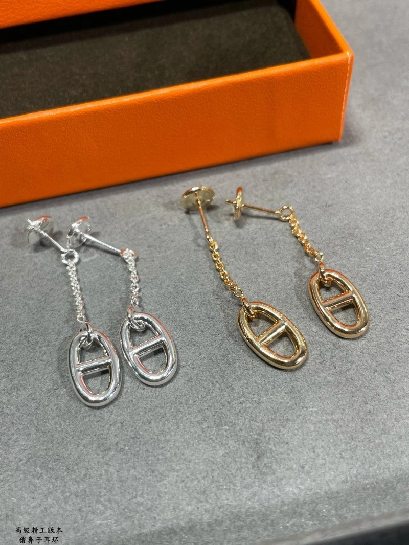 Value-priced Hermes Necklaces