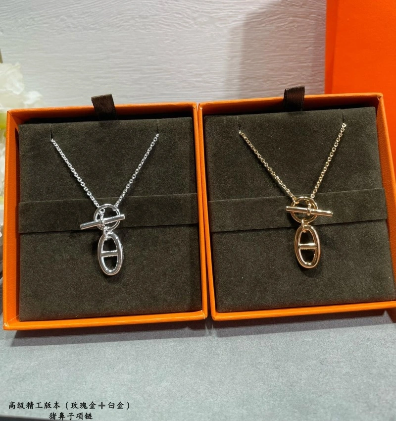 Brand-authenticated Hermes Necklaces