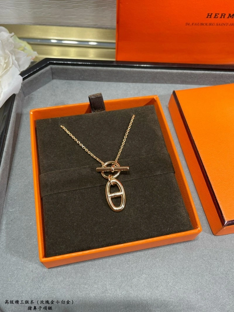 Brand-authenticated Hermes Necklaces