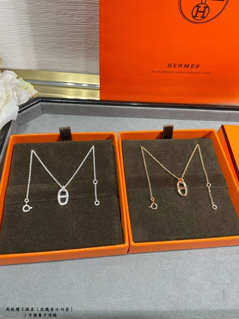 Brand-authenticated Hermes Necklaces