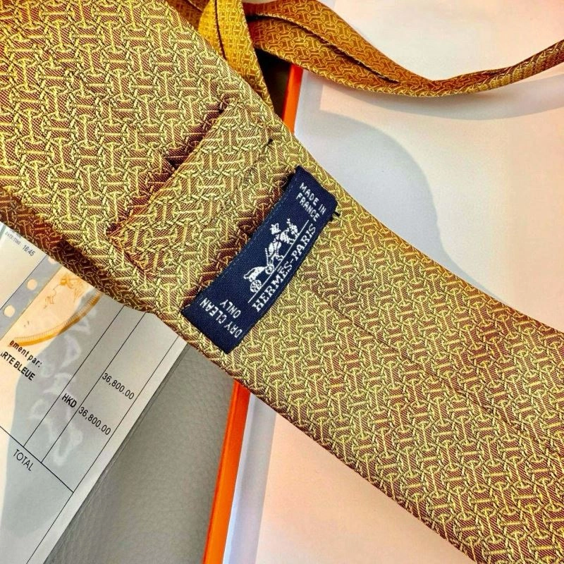 Top match Hermes Neckties