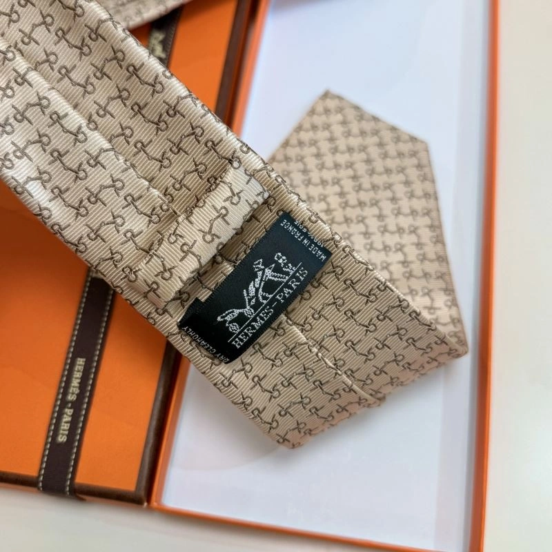Mirror quality Hermes Neckties
