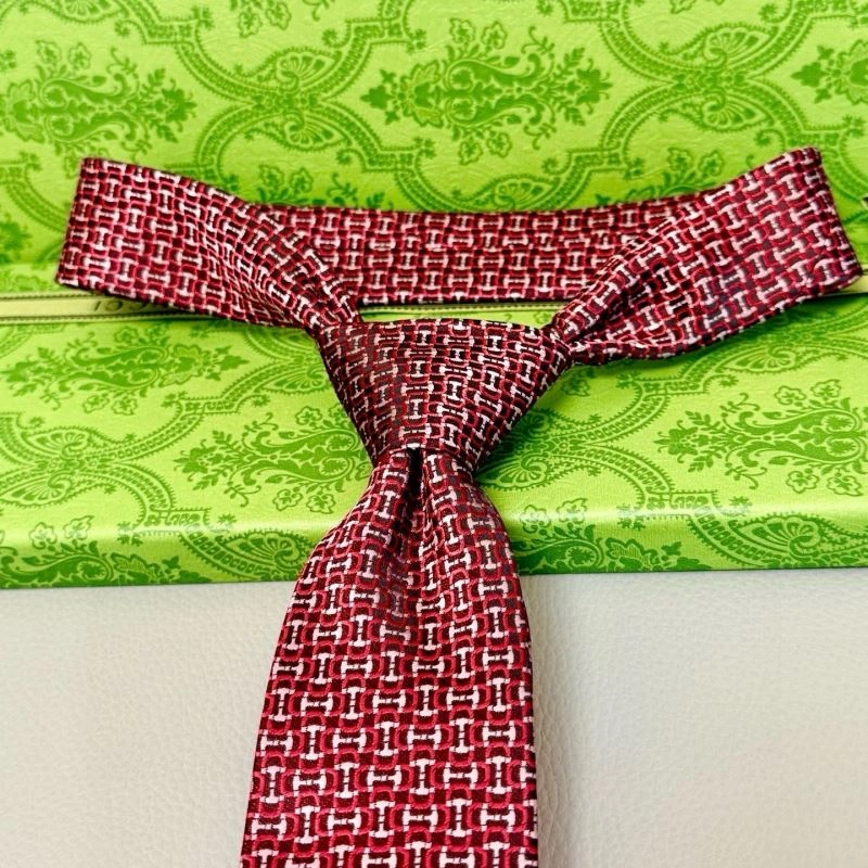 Top match Hermes Neckties