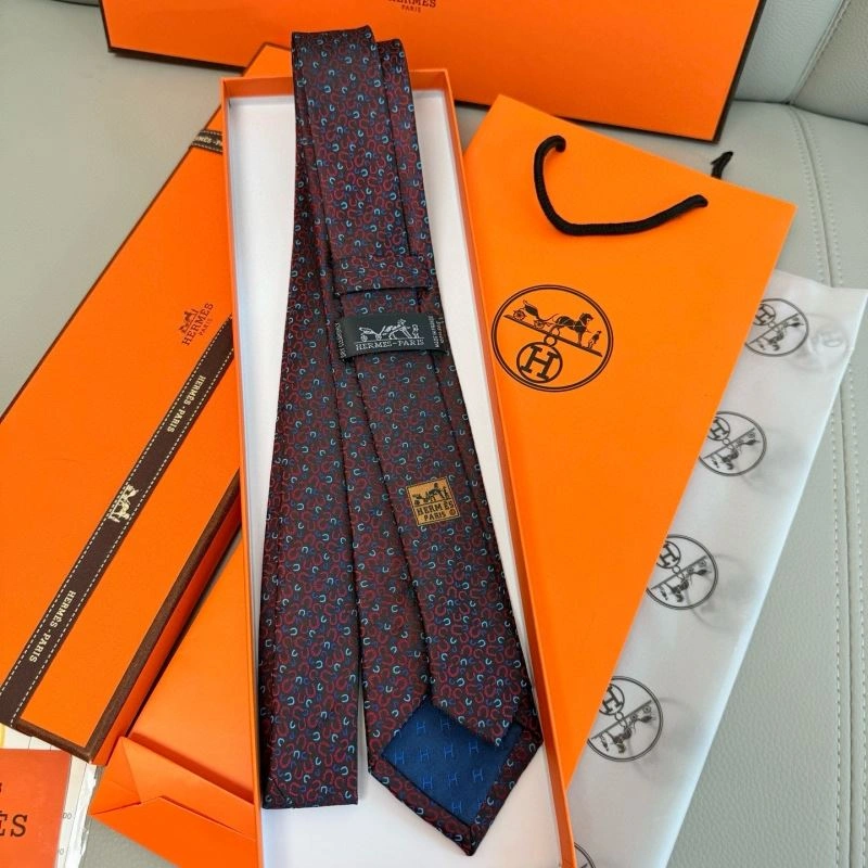 Low-cost Hermes Neckties