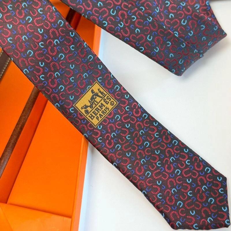 Low-cost Hermes Neckties