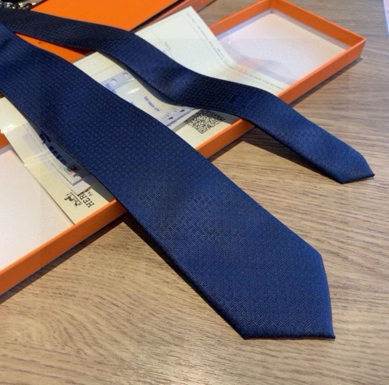 Mirror quality Hermes Neckties