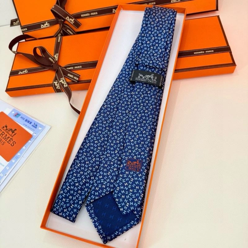 Low-cost Hermes Neckties