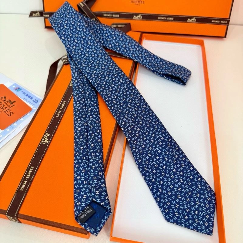 Low-cost Hermes Neckties