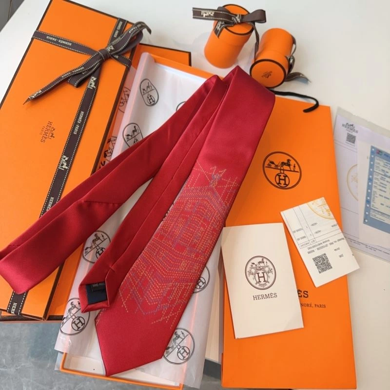 Top mirror Hermes Neckties