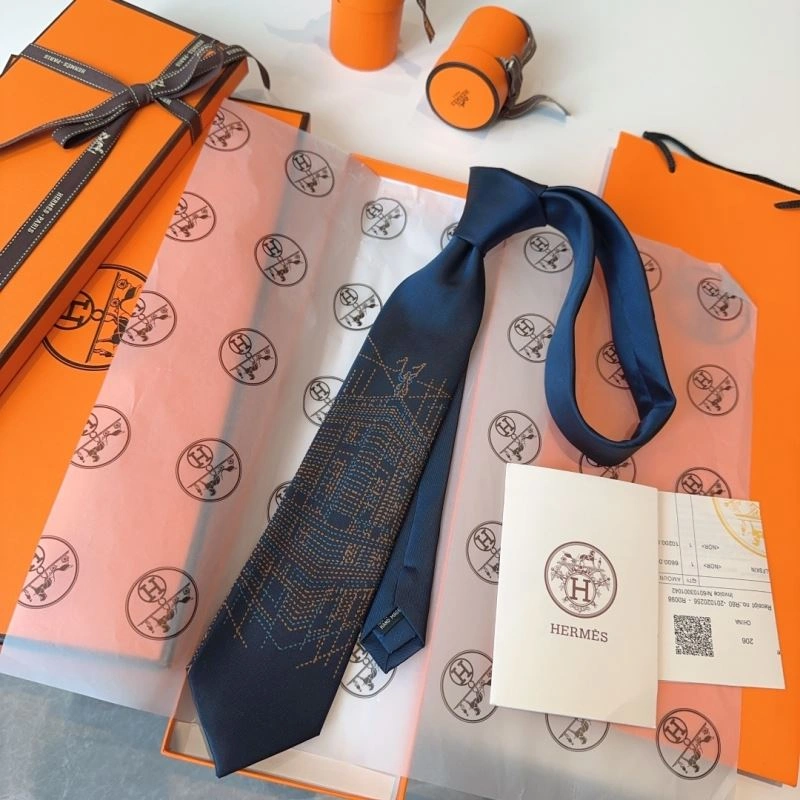 Top mirror Hermes Neckties