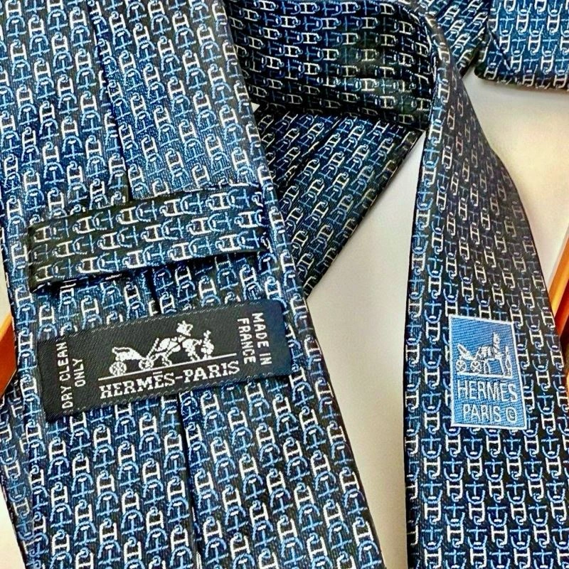 Factory-made Hermes Neckties