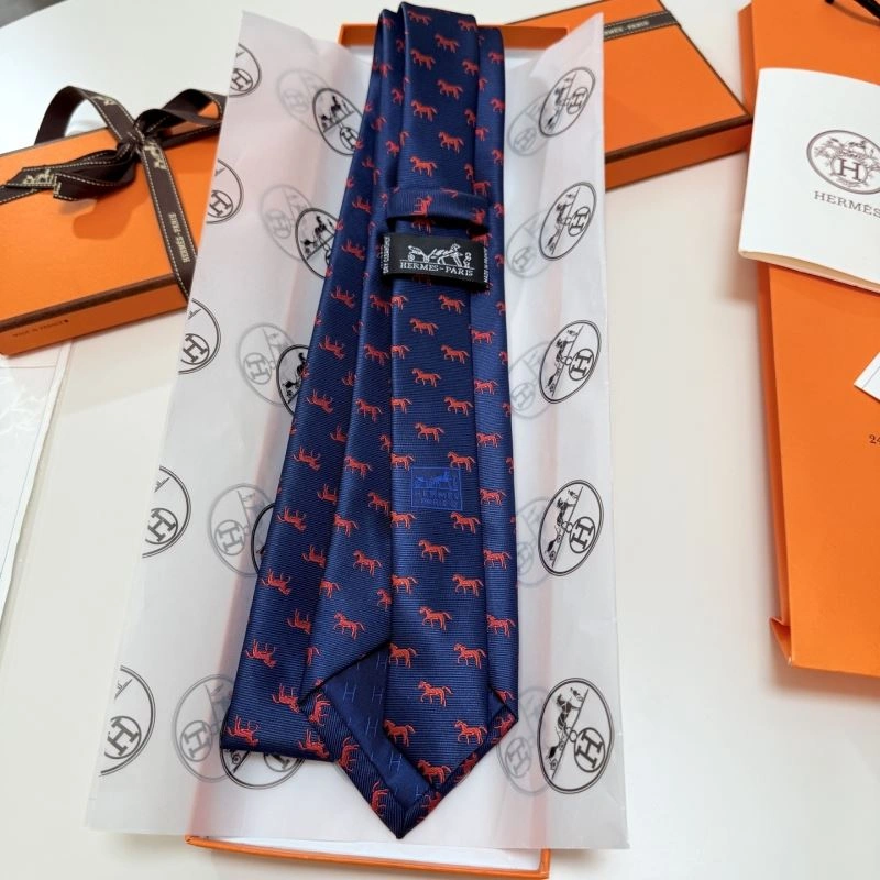 Accurate model Hermes Neckties