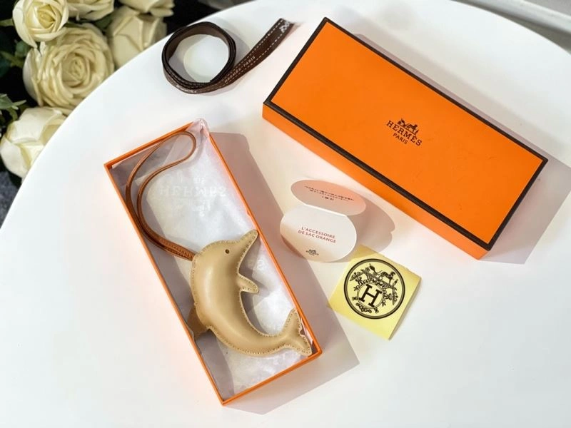 Top mirror Hermes Ornaments