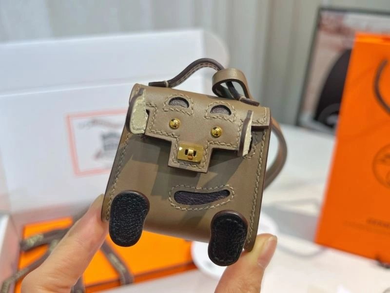 Factory-made Hermes Ornaments