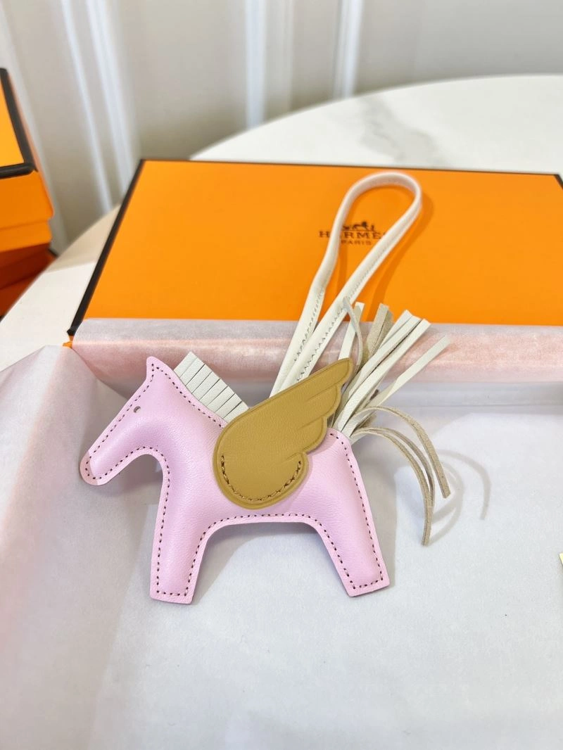 Low-cost Hermes Ornaments