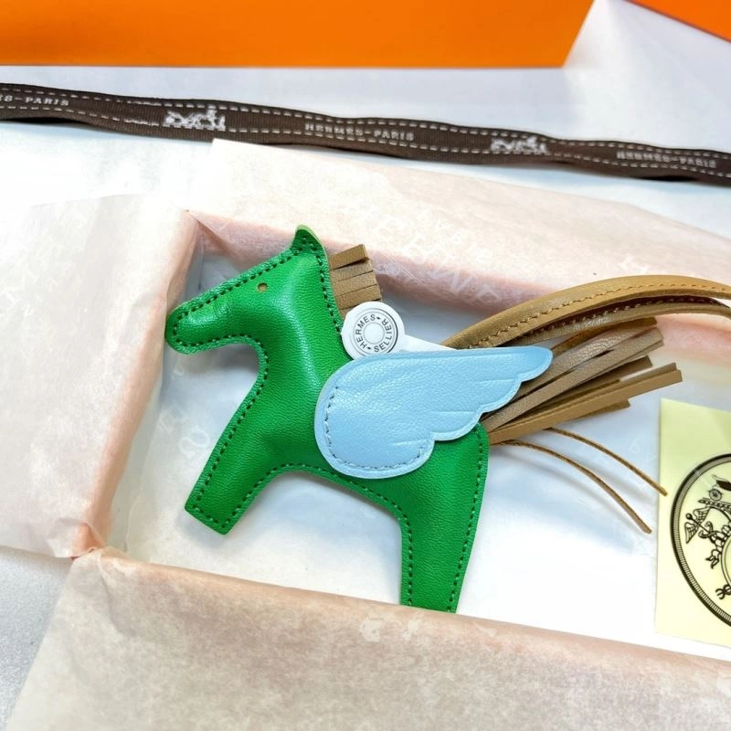 Cut-rate Hermes Ornaments