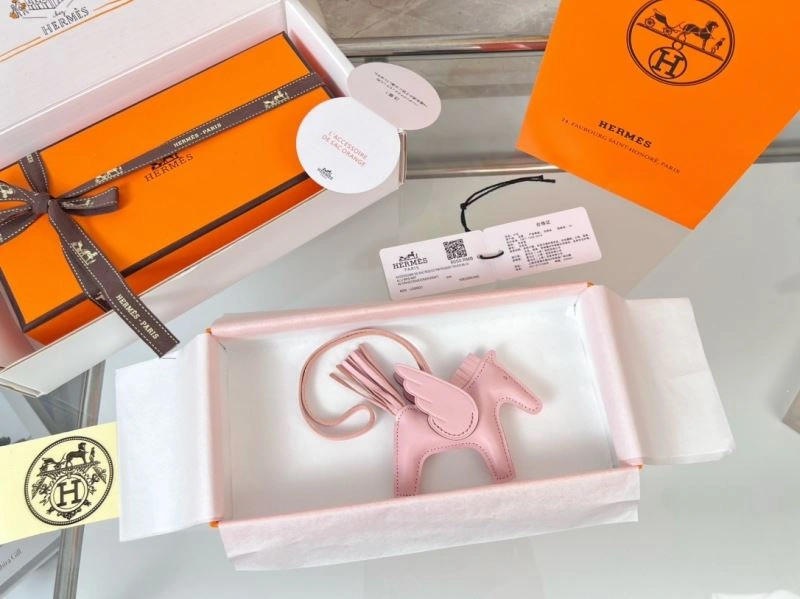 Top match Hermes Ornaments