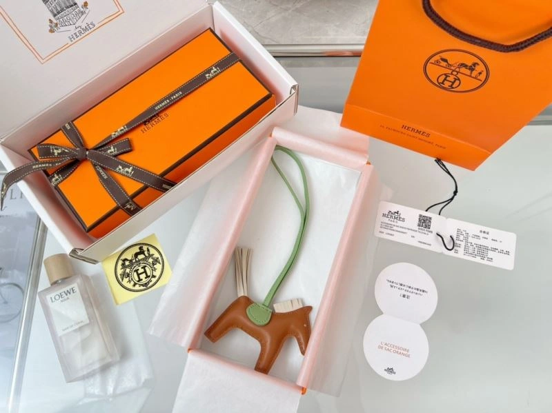 Top mirror Hermes Ornaments