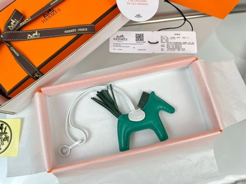 Cut-rate Hermes Ornaments