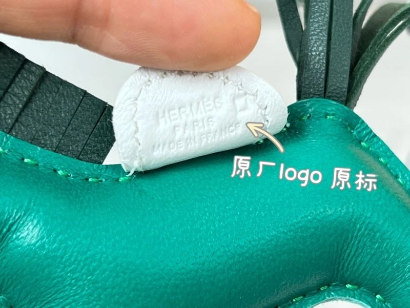 Cut-rate Hermes Ornaments