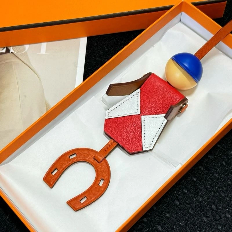 Low-cost Hermes Ornaments