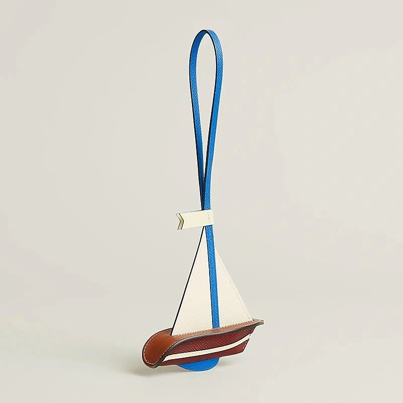 Low-cost Hermes Ornaments