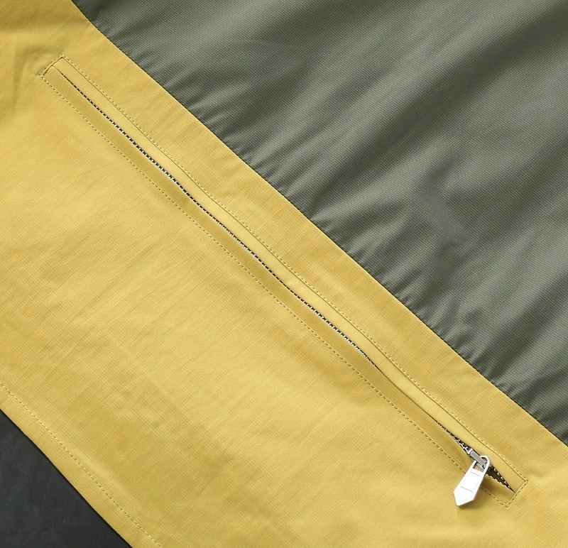 Low-cost Hermes Outwear