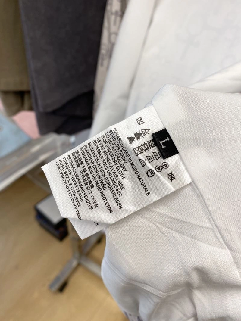 Accurate model Hermes Outwear