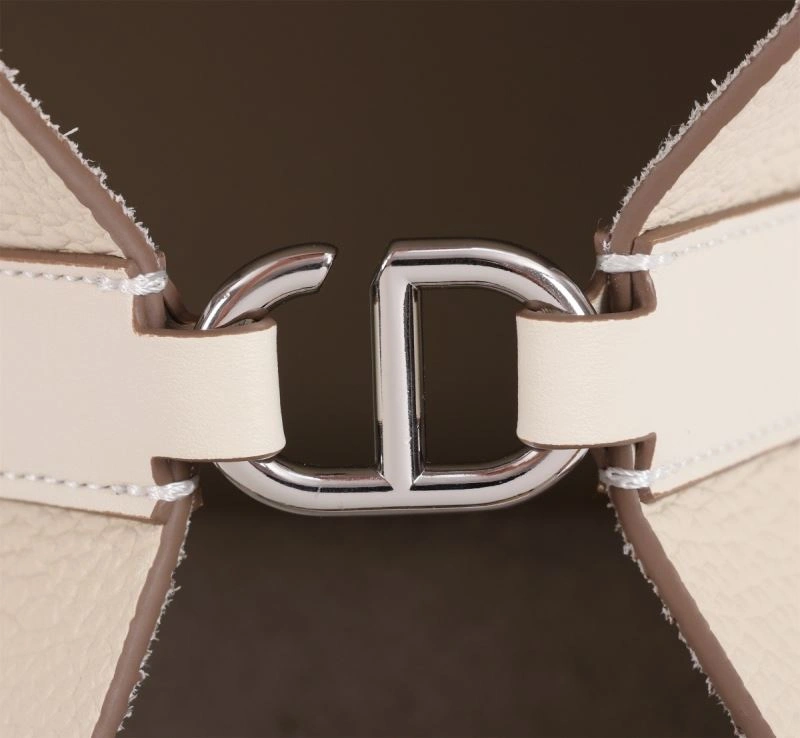 Precise copy Hermes Picotin Lock