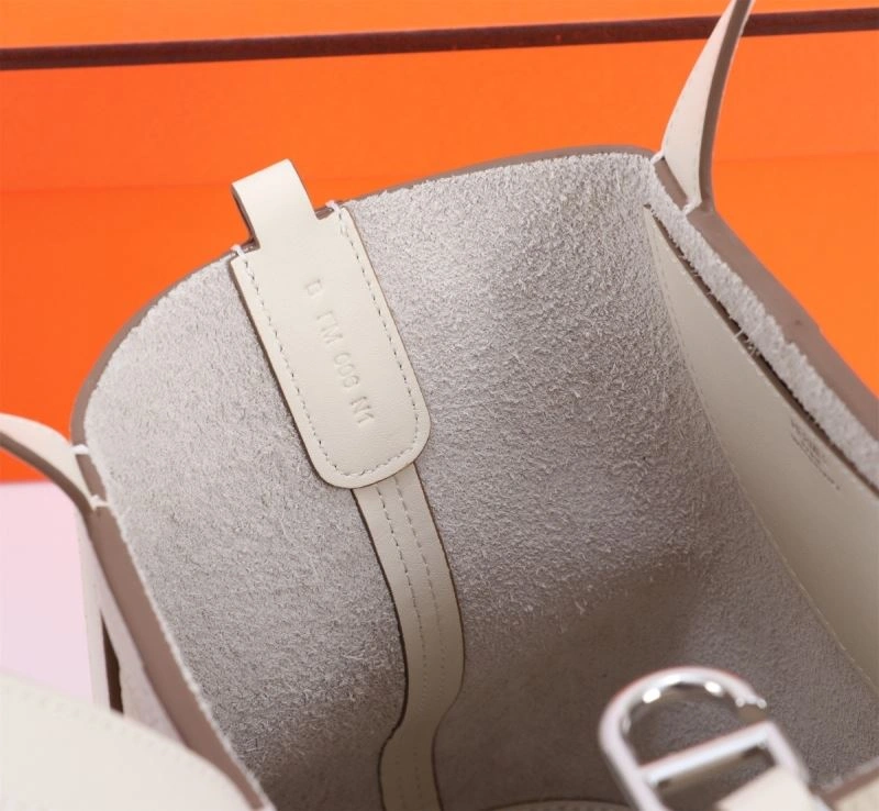 Precise copy Hermes Picotin Lock