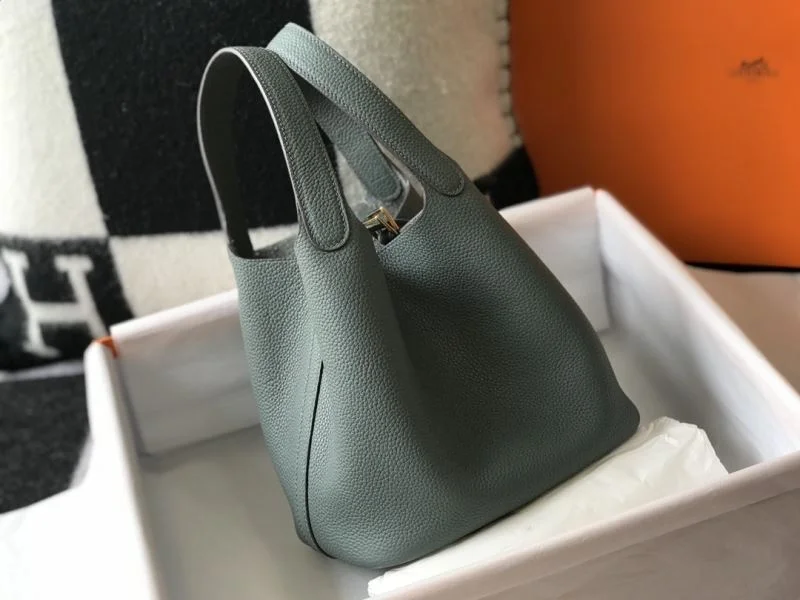 Accurate model Hermes Picotin Lock