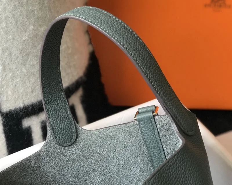 Accurate model Hermes Picotin Lock