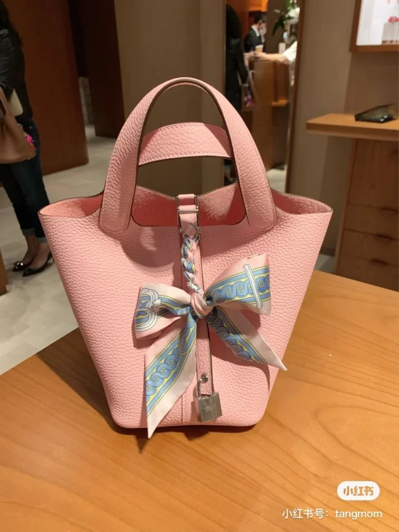 1:1 copy Hermes Picotin Lock