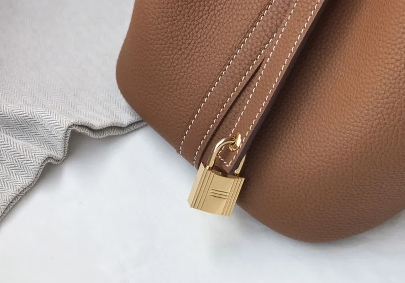 Mirror quality Hermes Picotin Lock