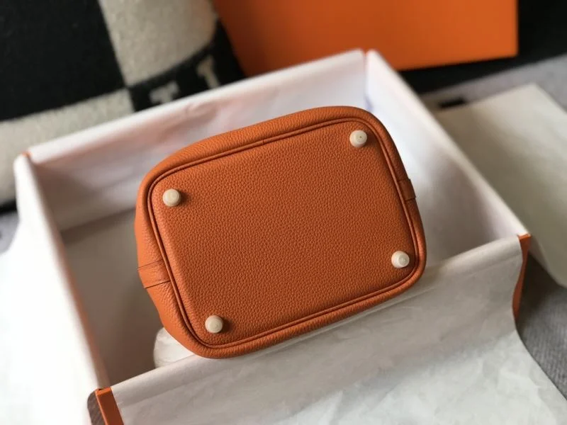 Accurate model Hermes Picotin Lock