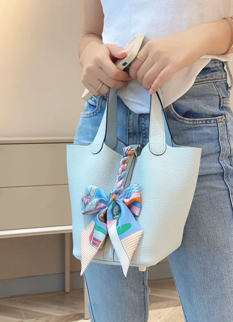 High fidelity Hermes Picotin Lock