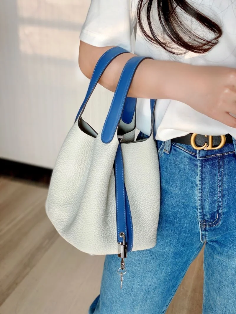 High accuracy Hermes Picotin Lock