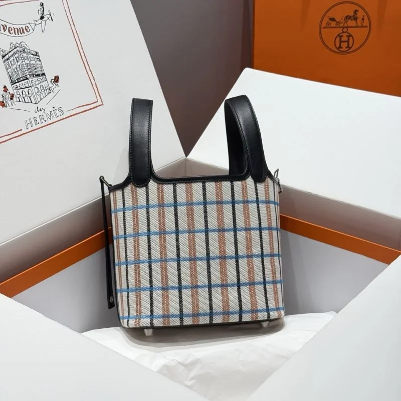 Factory-made Hermes Picotin Lock