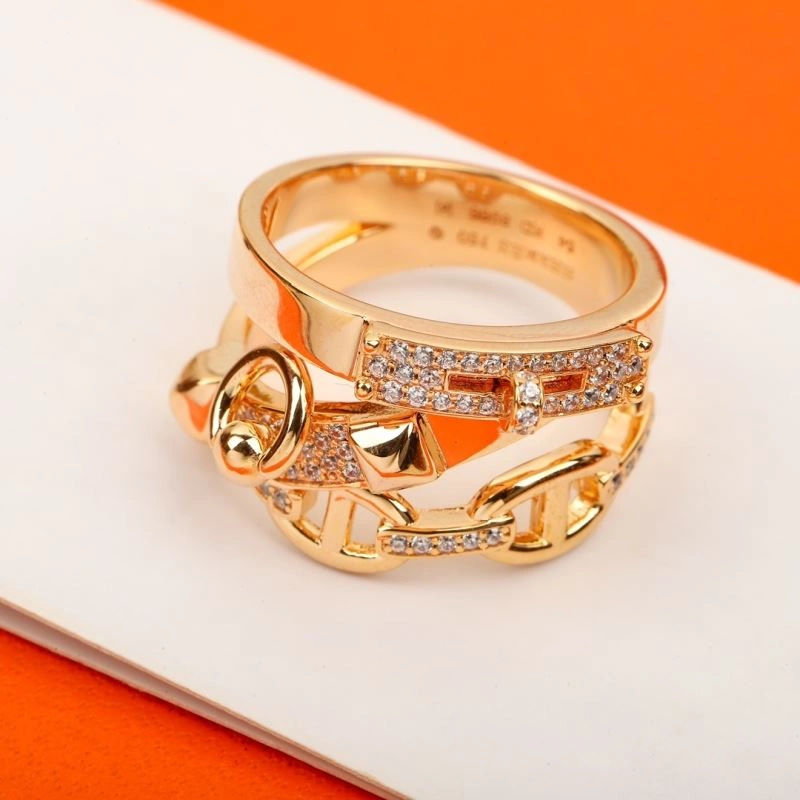 Indistinguishable Hermes Rings