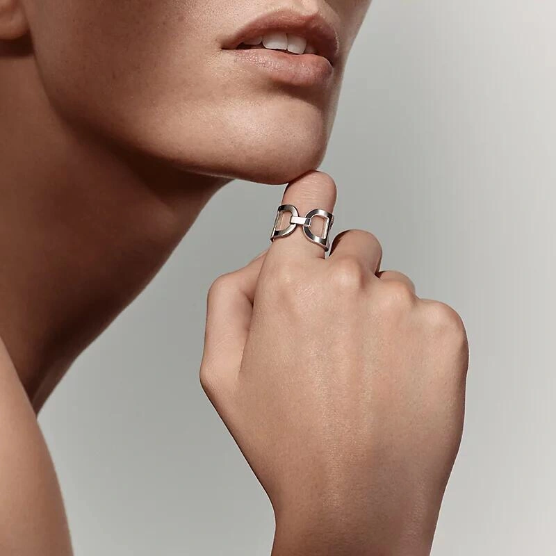 Value-priced Hermes Rings