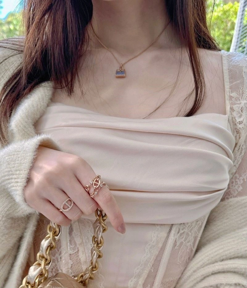 High fidelity Hermes Rings