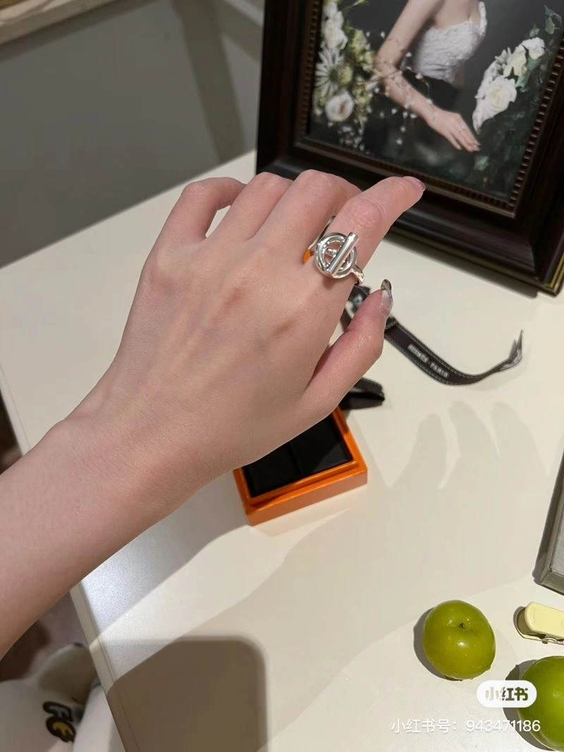 Hermes Rings