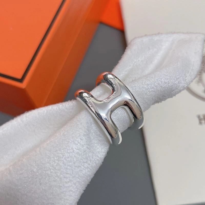 Economical Hermes Rings